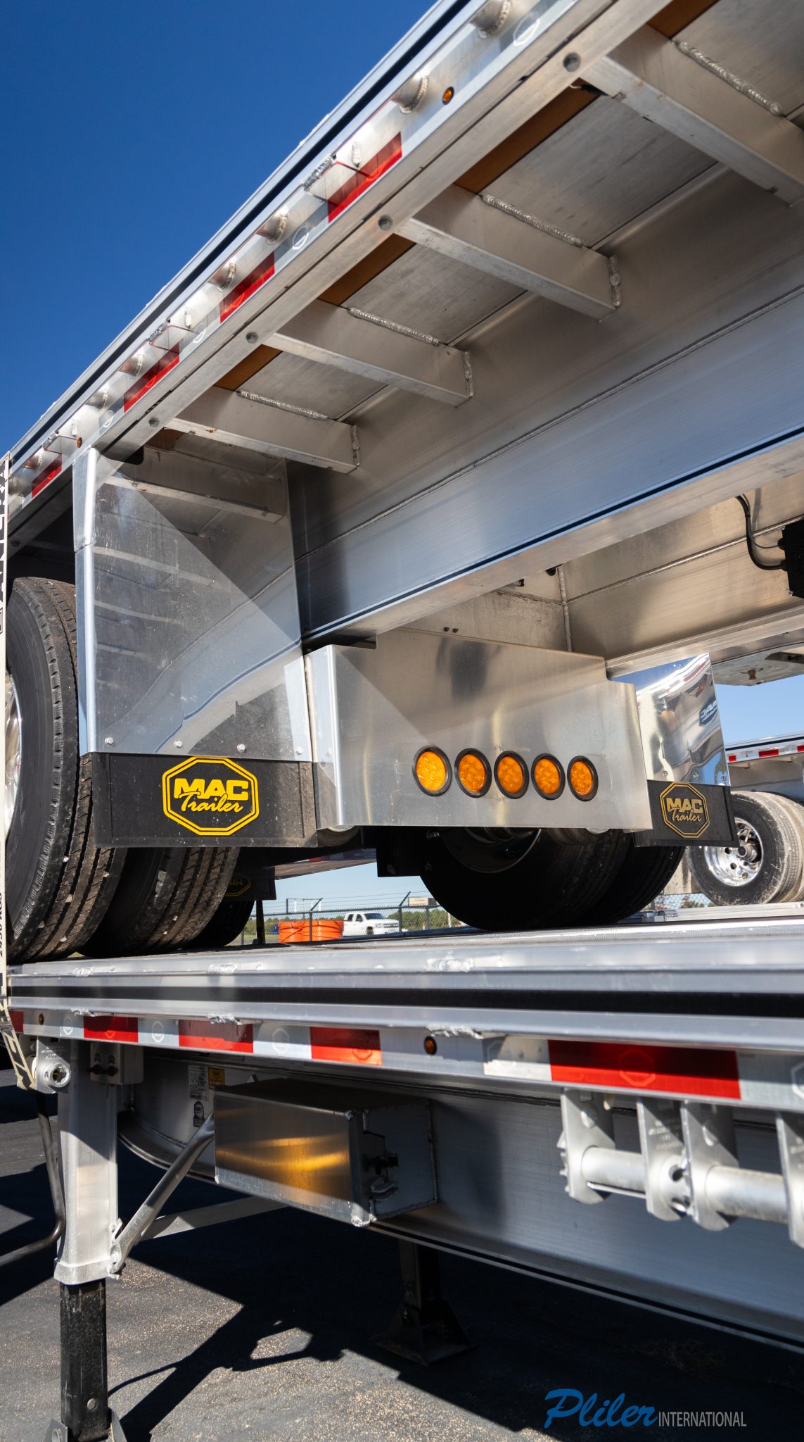 2024 MAC TRAILER FLATBED RH070535 - Pliler International