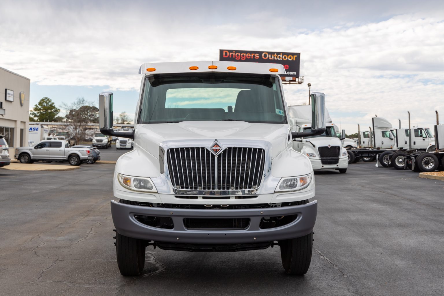 2019 INTERNATIONAL MV - Pliler International